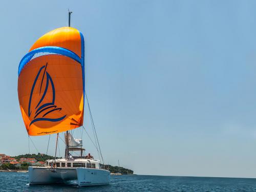 Catamaran Charter & Catamaran Rentals - Catamaran Sailing Vacations