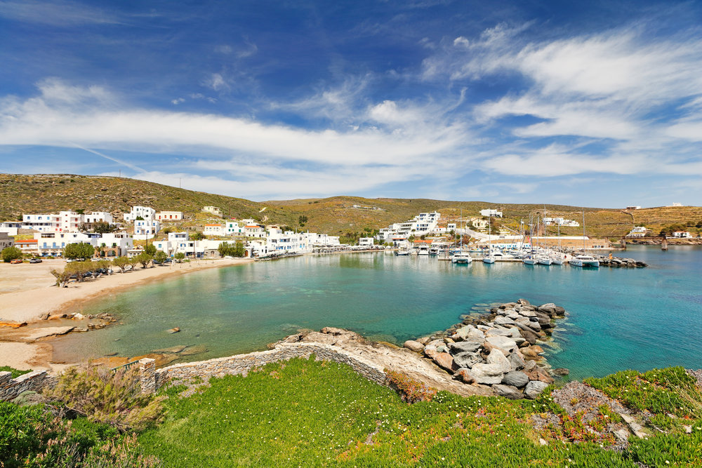 Sailing Itinerary Cyclades – Discover the Greek Islands | YACHTICO.com